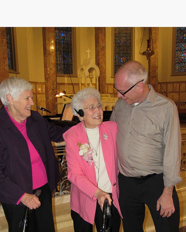 Sister Eileen Houlihan turns 100 - IHM Sisters